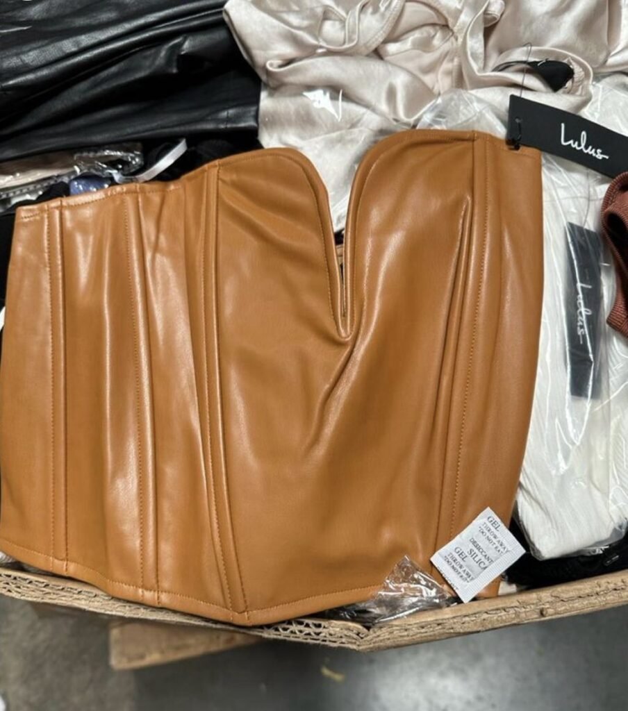 Lulus | Women’s Assorted Apparel - Pallet Liquidation Kings